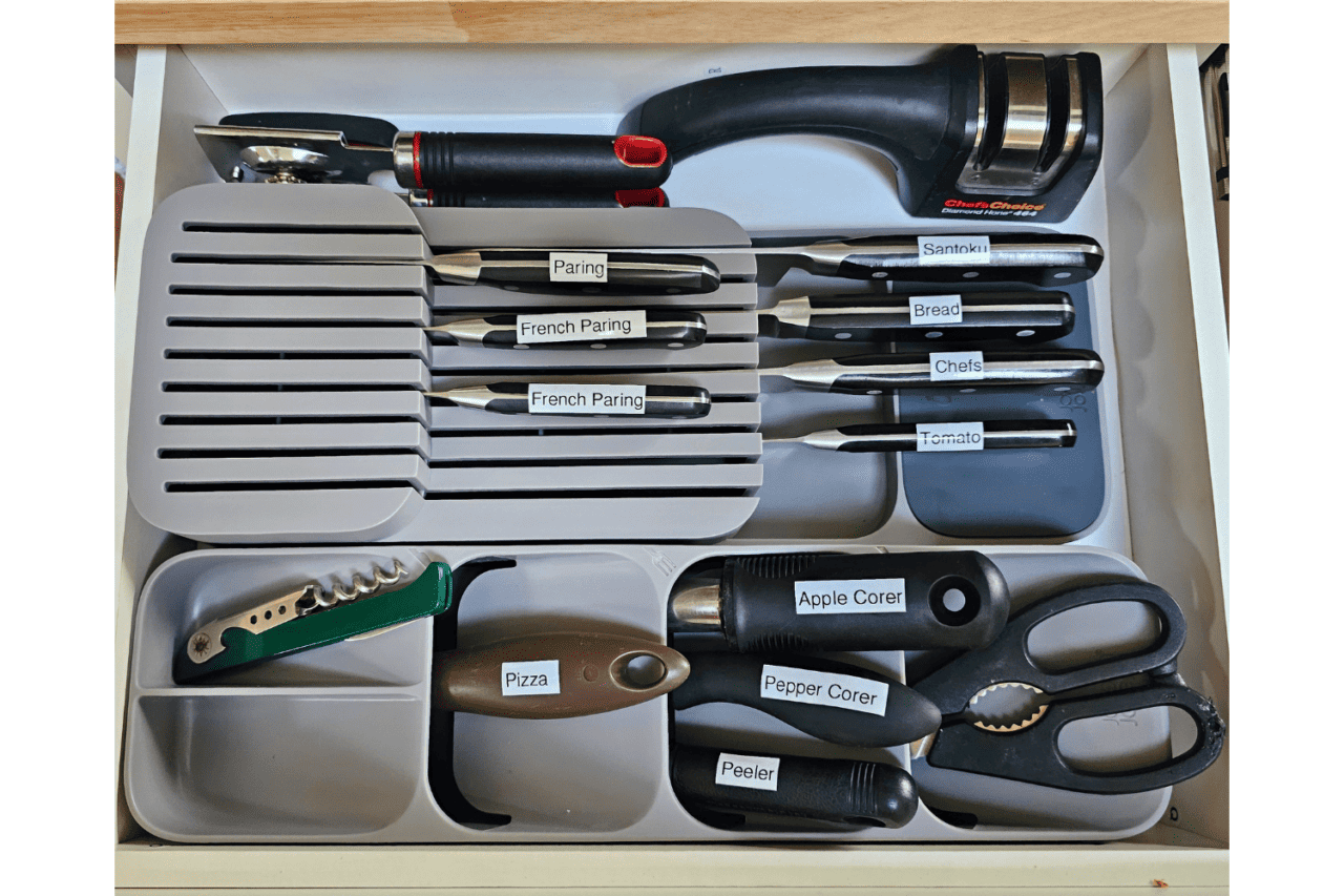 5 Genius Small Kitchen Drawer Solutions for a Tidy Home - Organize ...